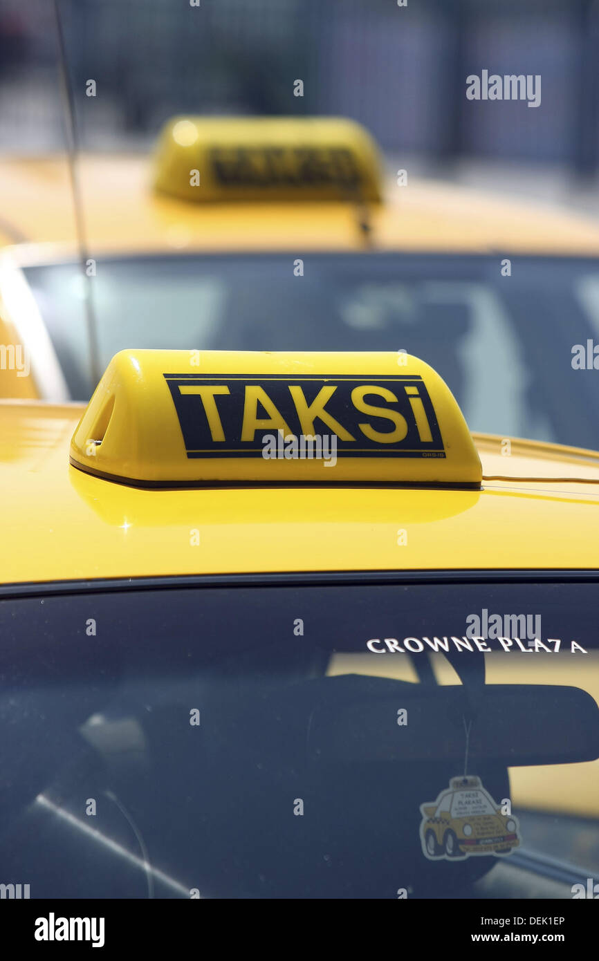 Istanbul taxi sign hi-res stock photography and images - Alamy
