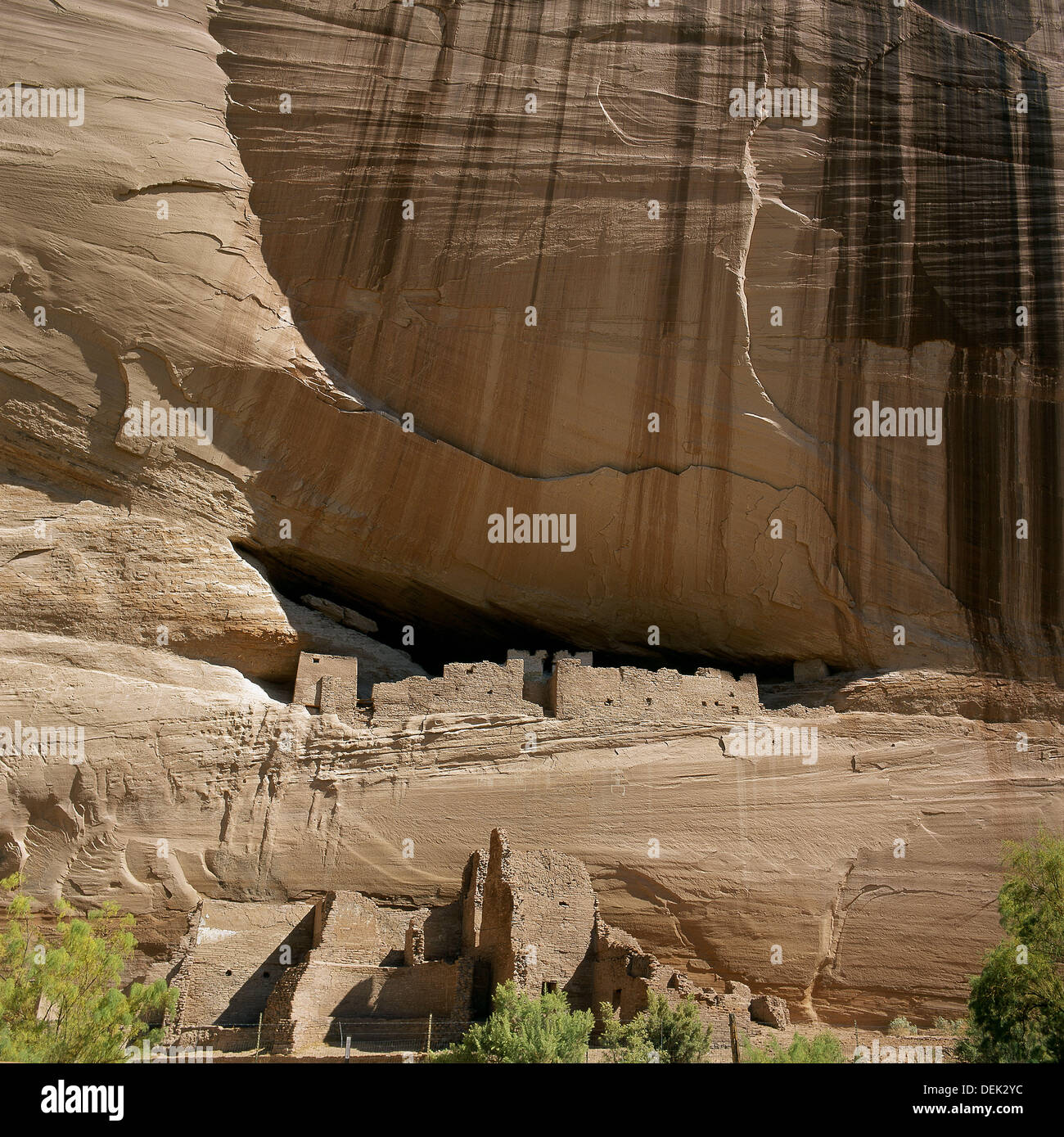 Ruins pueblo indians hi-res stock photography and images - Alamy