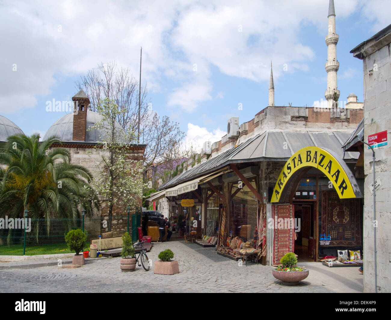 Minarette hi-res stock photography and images - Alamy