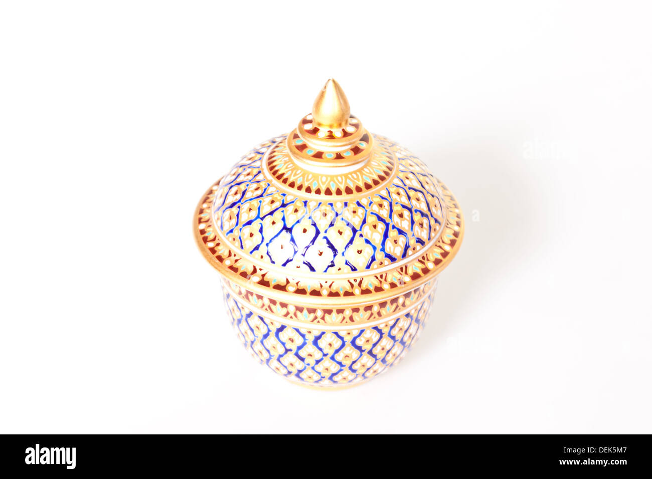 Chinaware hi-res stock photography and images - Alamy