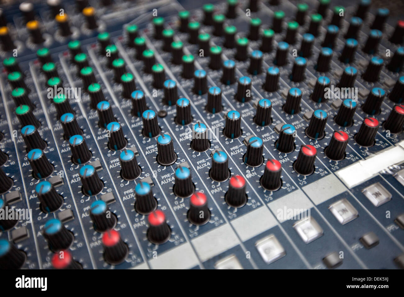 Recording equipment hi-res stock photography and images - Alamy