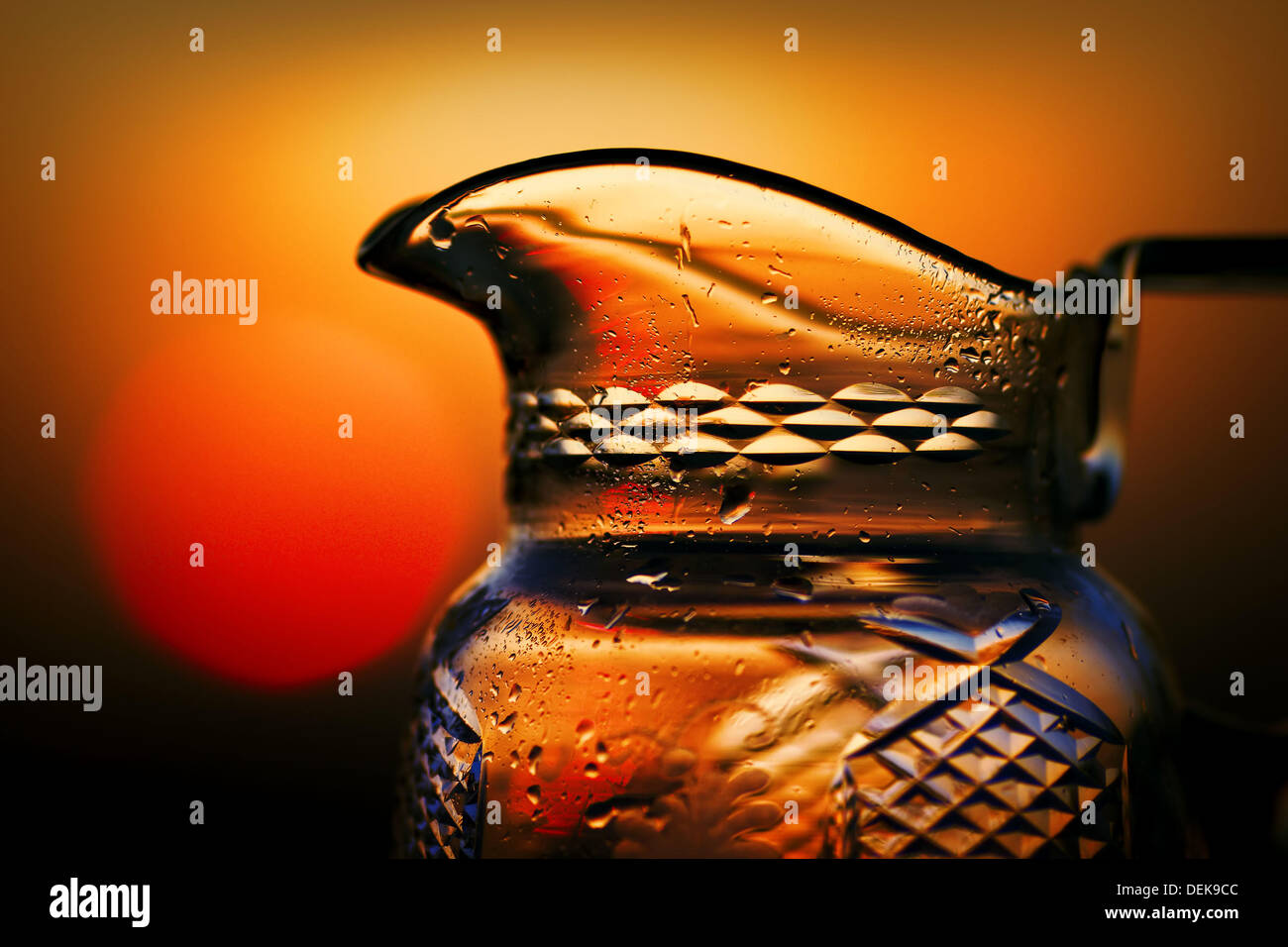 Vase crystal hi-res stock photography and images - Alamy