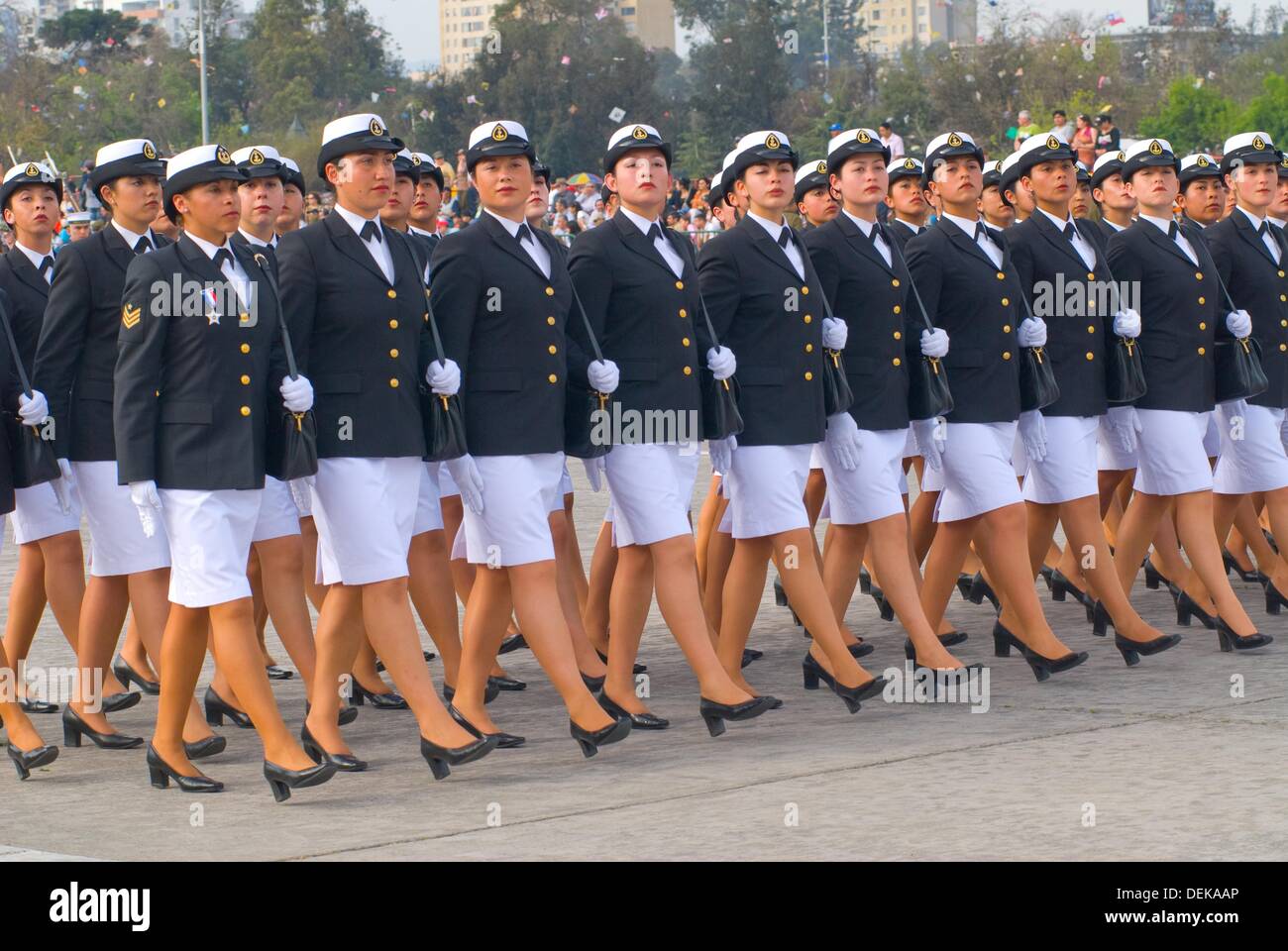 Chile santiago military parade hi-res stock photography and images - Alamy