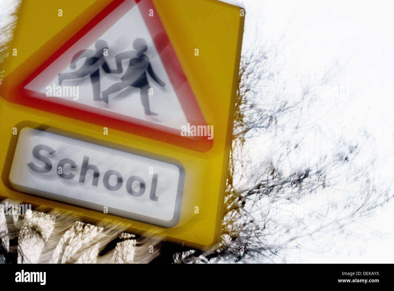 School road sign england hi-res stock photography and images - Alamy