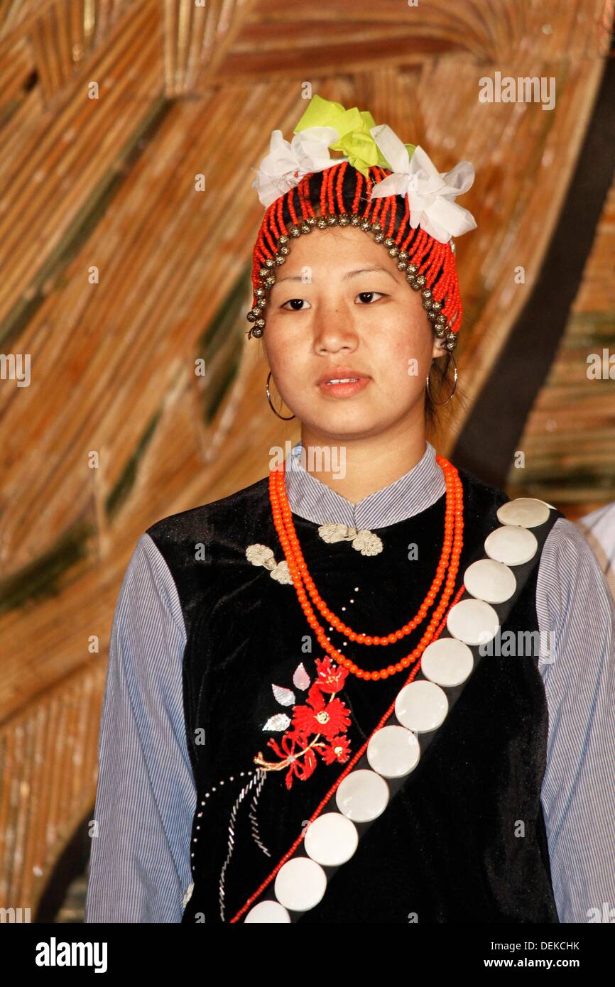 Yobin tribe hi-res stock photography and images - Alamy