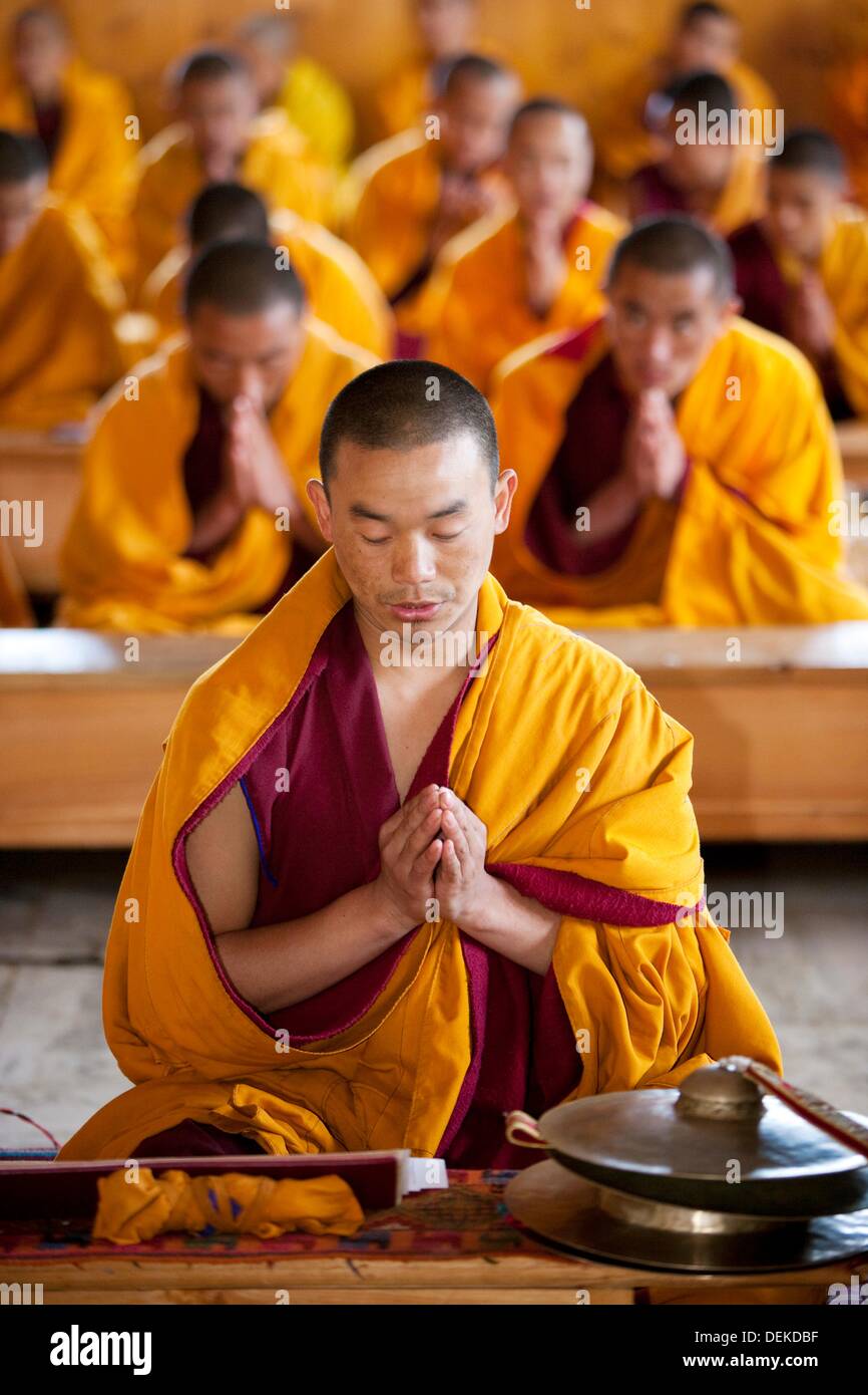 Bhutan Monks Chanting High Resolution Stock Photography and Images - Alamy