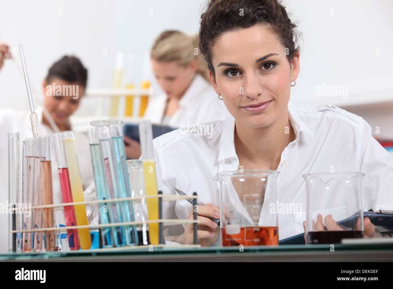 Women working in a laboratory Stock Photo - Alamy