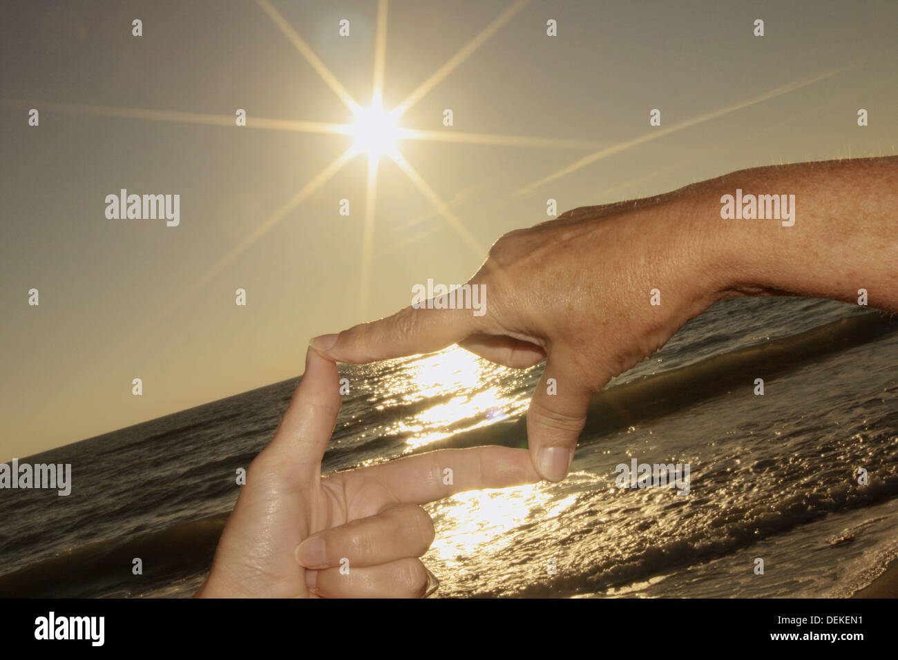 Hand scene hi-res stock photography and images - Alamy