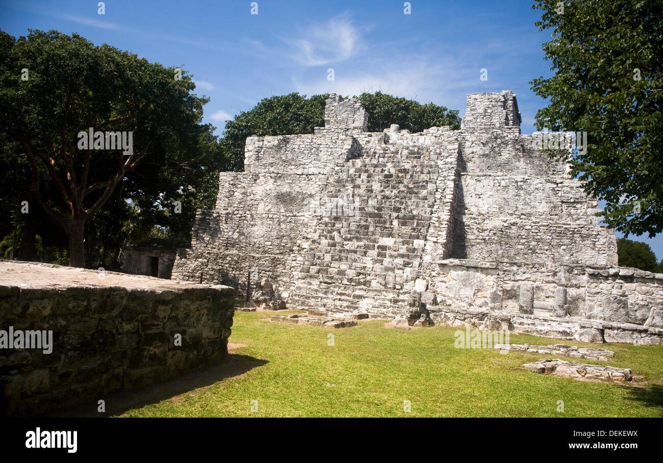 El meco cancun hi-res stock photography and images - Alamy
