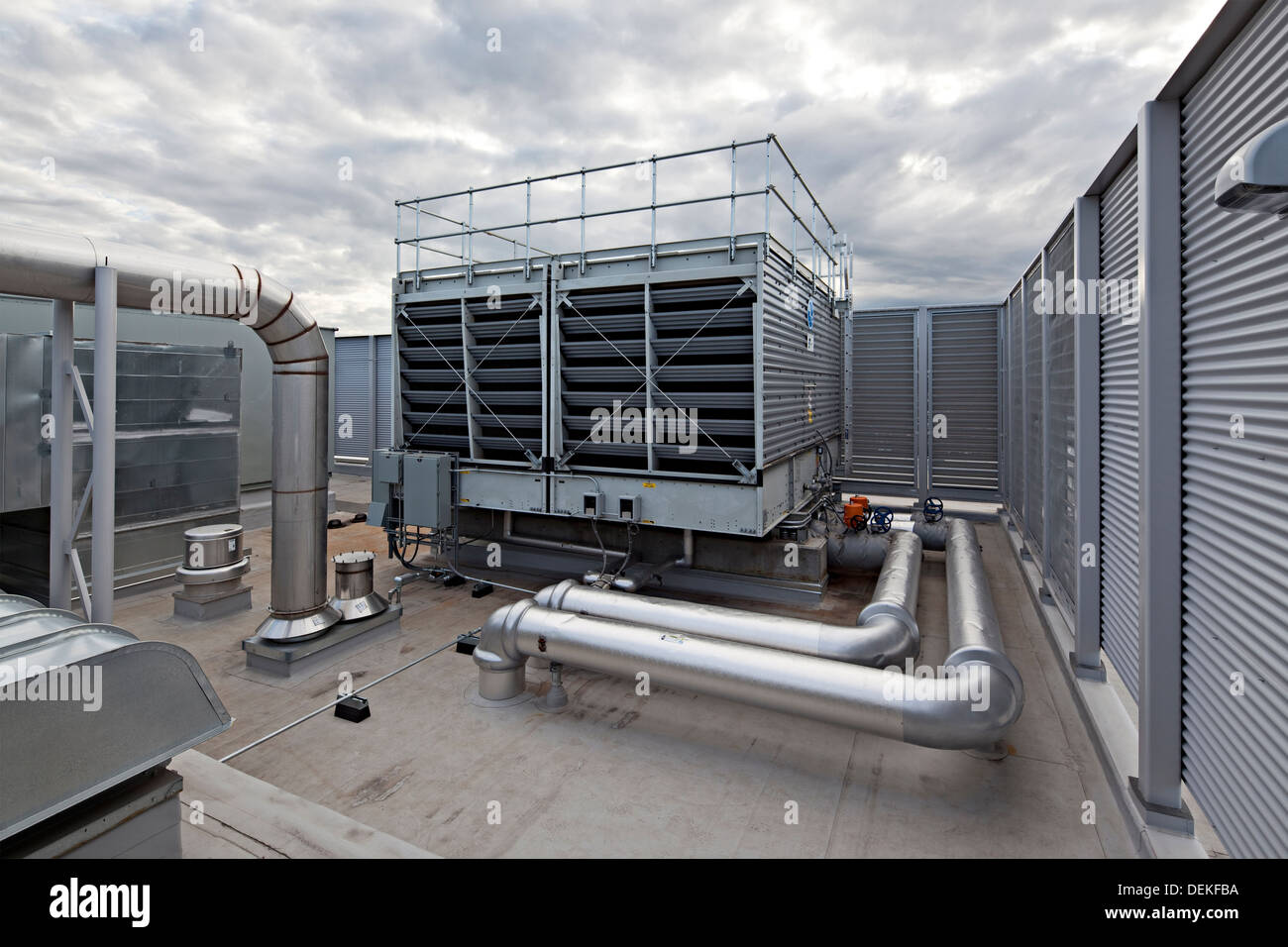 Infrastructure pipe hi-res stock photography and images - Alamy