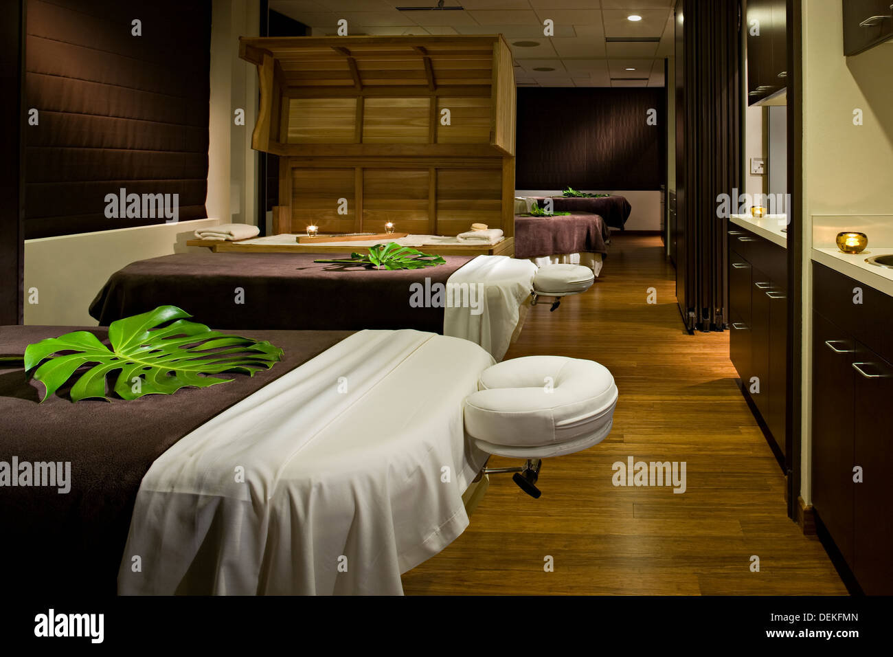 Massage tables in empty spa Stock Photo - Alamy