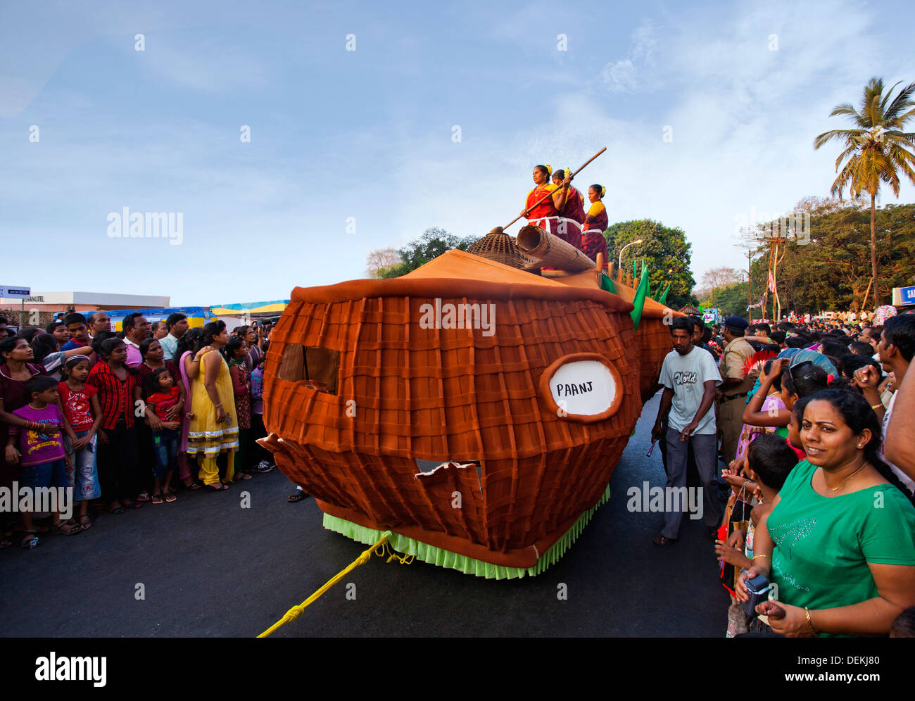 Goa carnival hi-res stock photography and images - Alamy