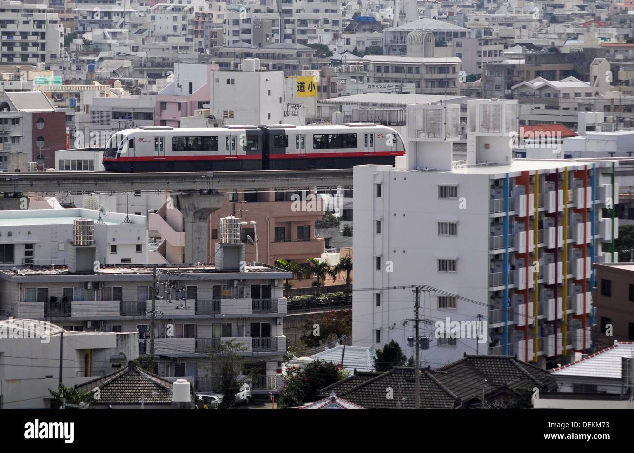 The okinawa urban monorail yui rail hi-res stock photography and images ...