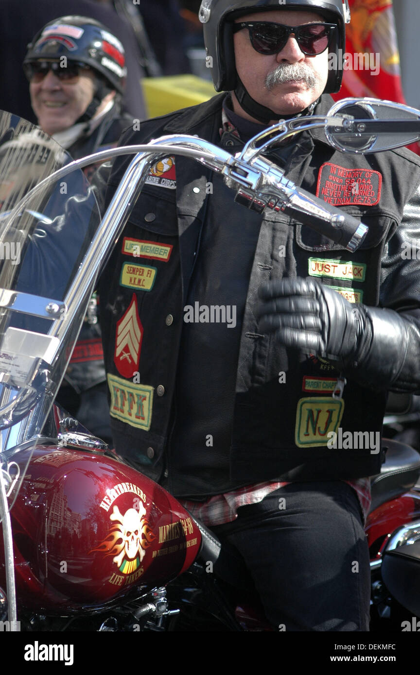 Veteran bikers hi-res stock photography and images - Alamy