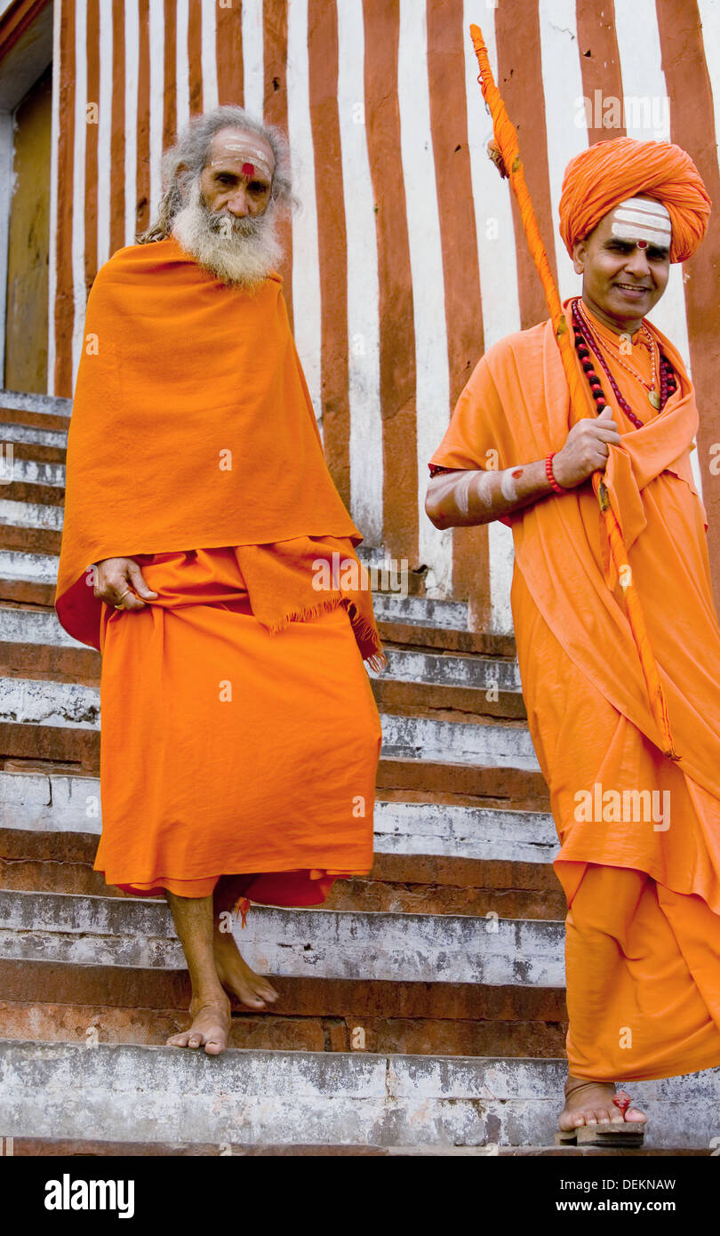 Hindu senior hi-res stock photography and images - Alamy