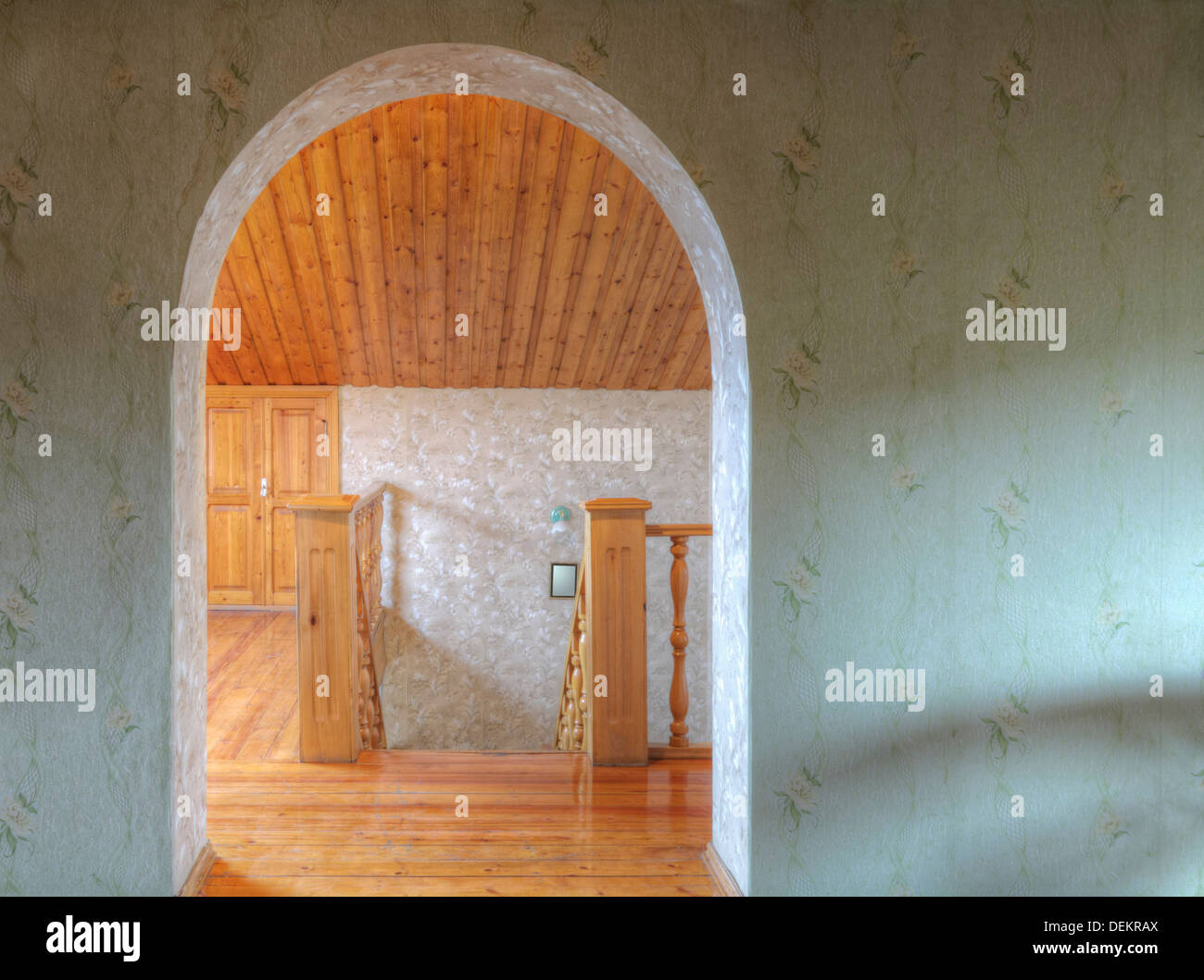 Archway house hi-res stock photography and images - Alamy