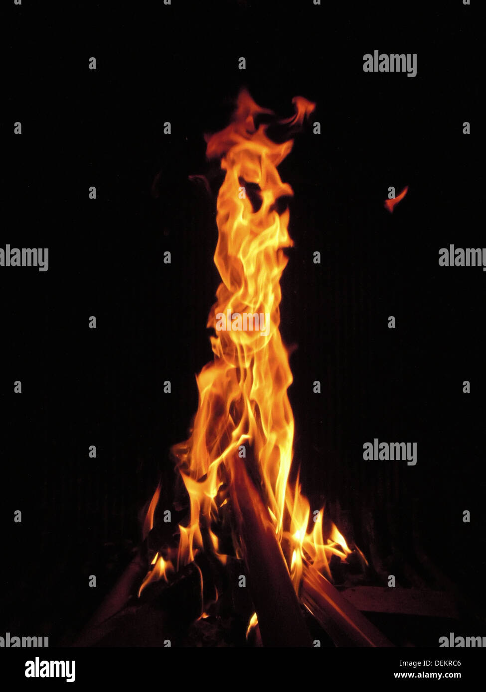 Fireplace flames brick hi-res stock photography and images - Alamy