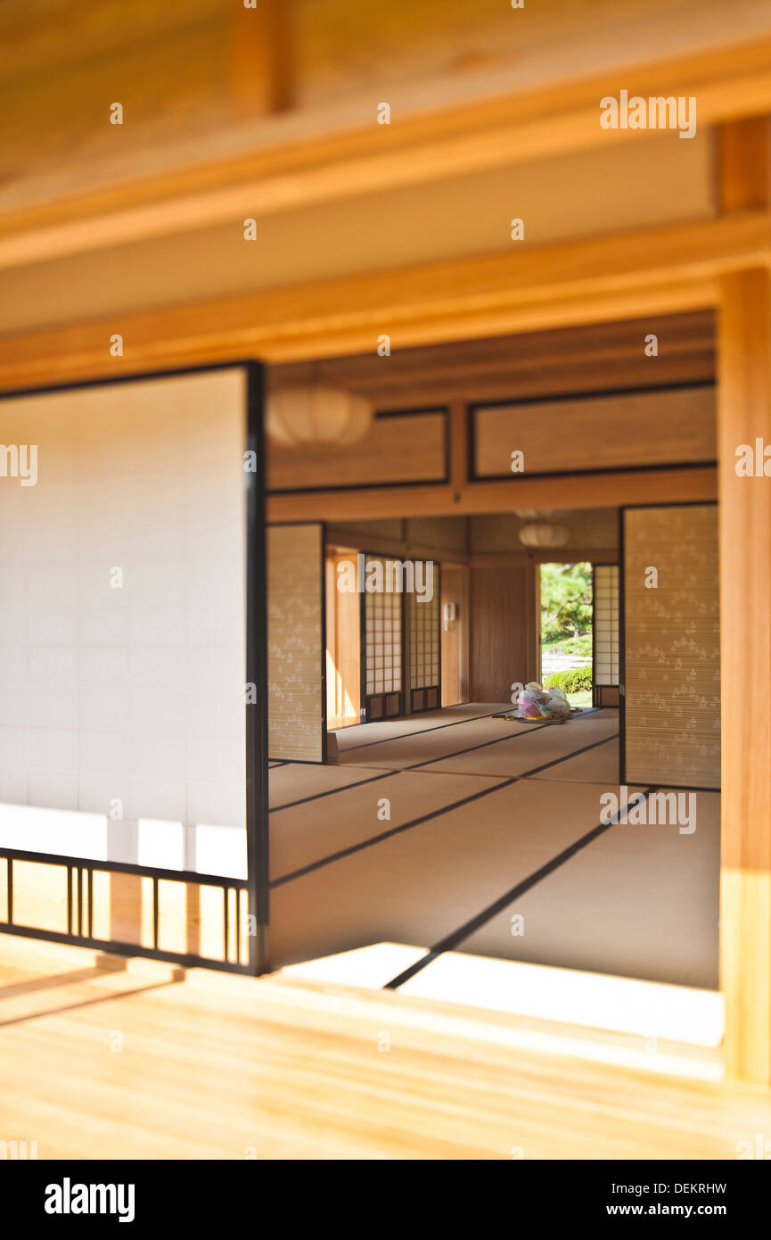 Japanese traditional building hi-res stock photography and images - Alamy
