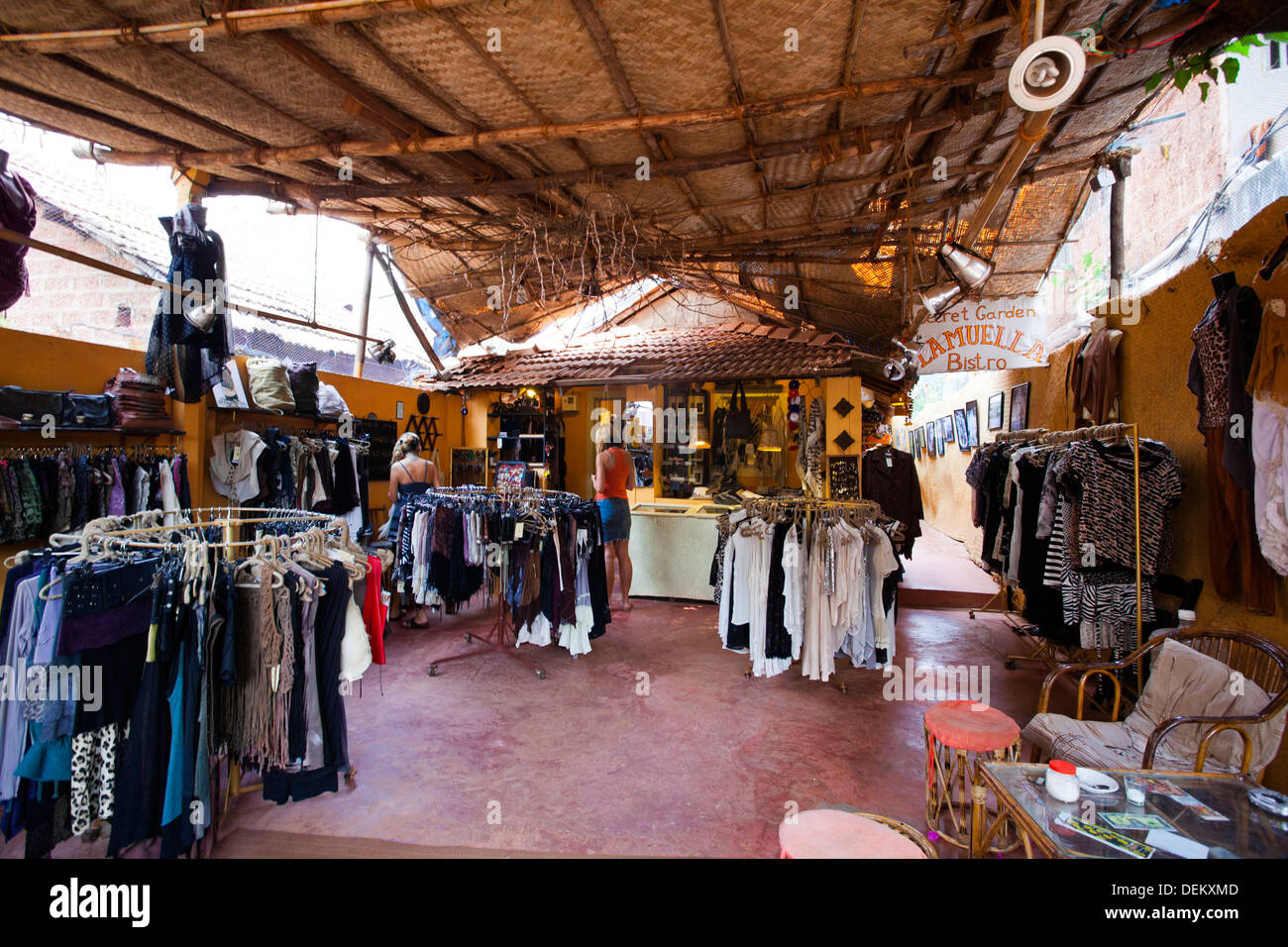 Clothes shop, La Muella, Arambol, North Goa, Goa, India Stock Photo - Alamy