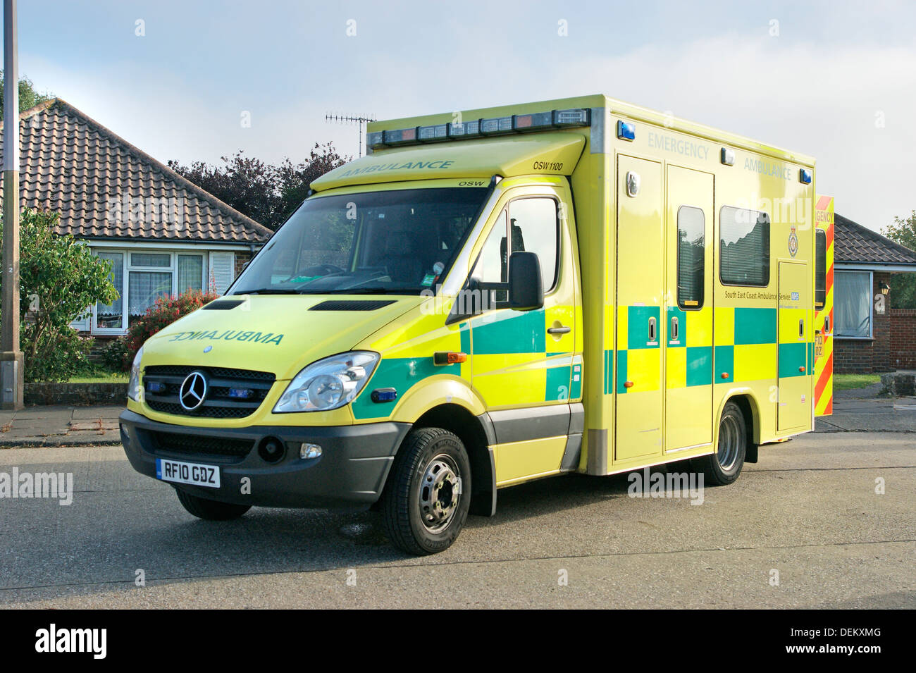Sussex Emergency Ambulance Service Paramedic Unit West Sussex with ...