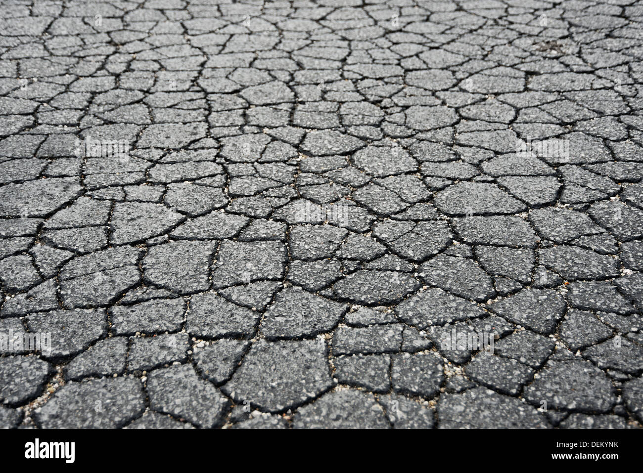 Earthquake crack road hi-res stock photography and images - Alamy