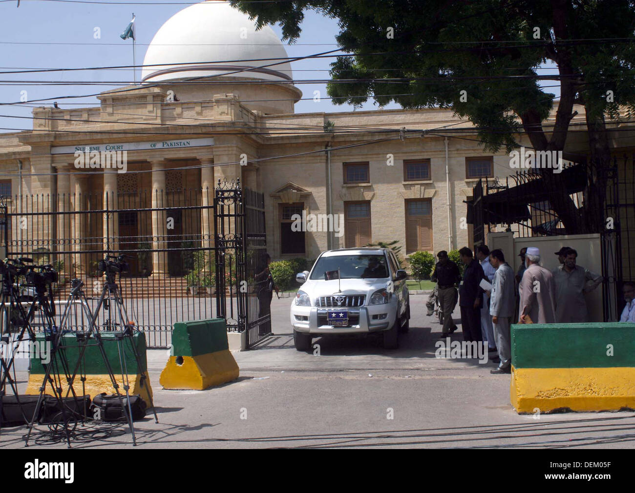 Dg pakistan rangers hi-res stock photography and images - Alamy