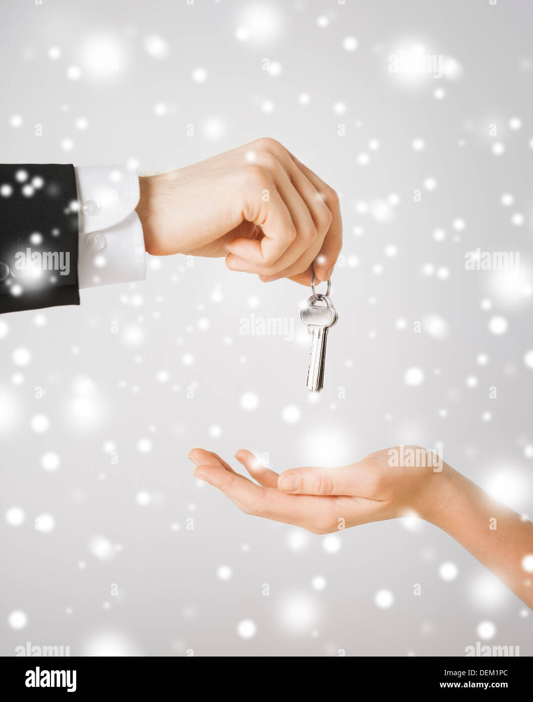 man and woman with house keys Stock Photo - Alamy