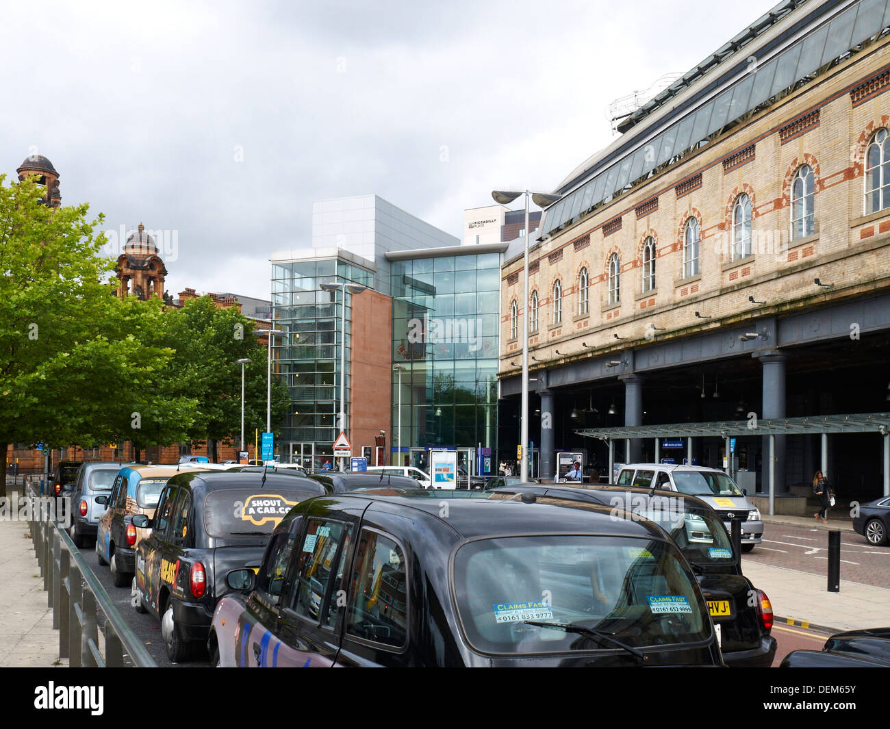 Manchester black cab hi-res stock photography and images - Alamy