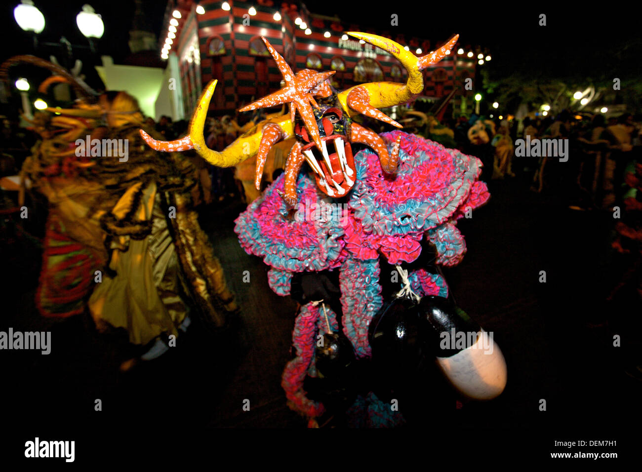 Puerto rico vejigante mask hi-res stock photography and images - Alamy