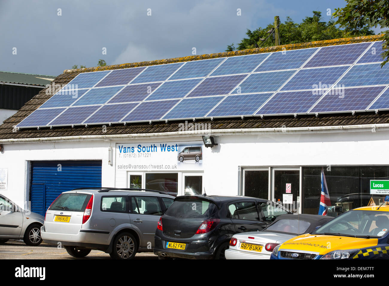 Solar panel garage hi-res stock photography and images - Alamy