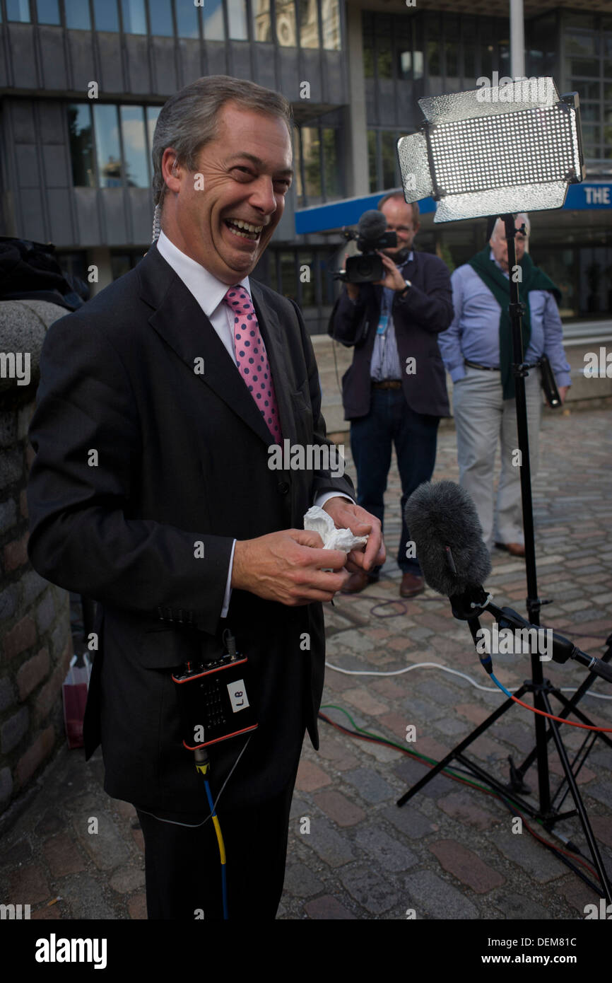 Independence day party london hi-res stock photography and images - Alamy