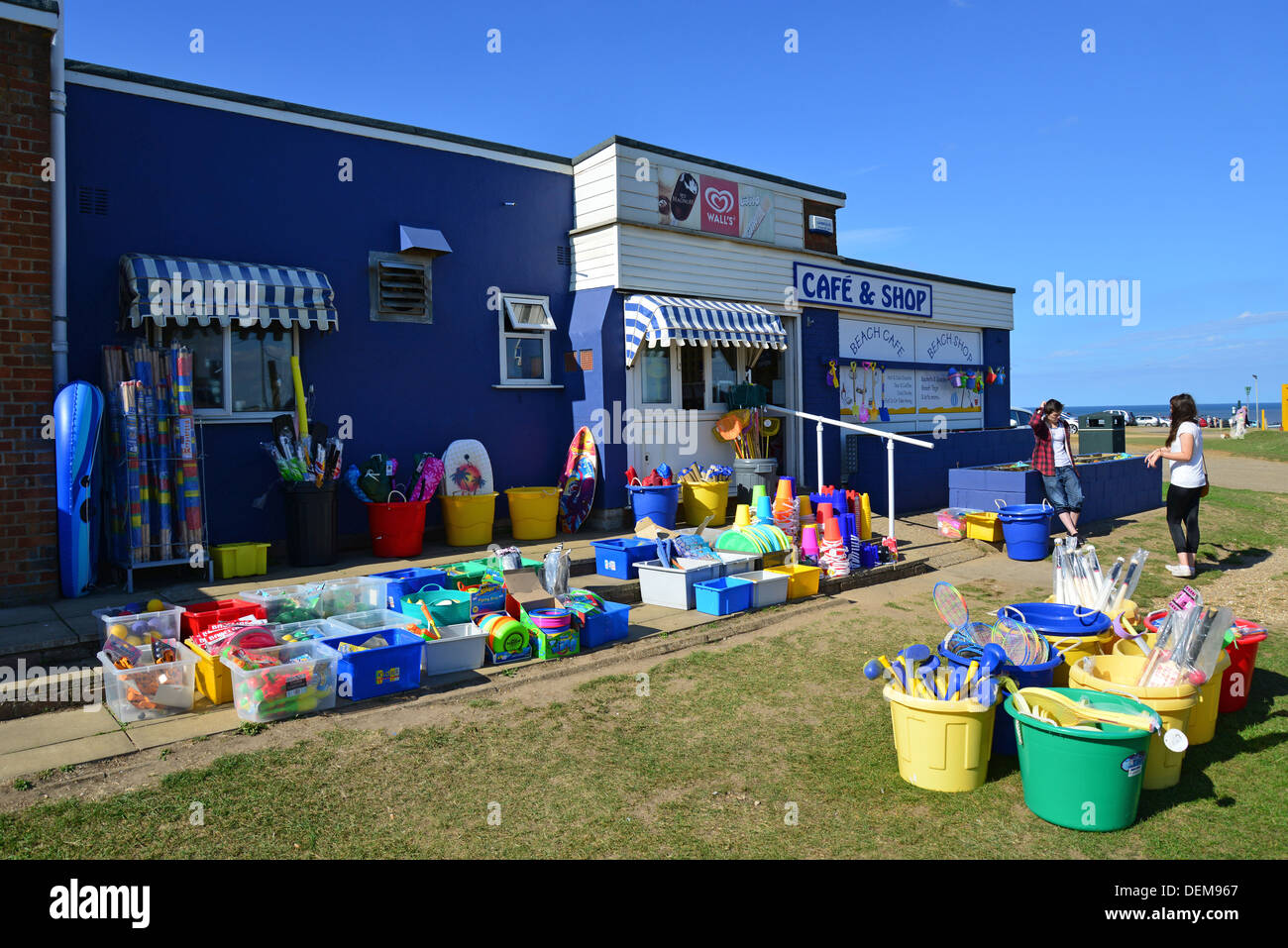 Hunstanton town centre hi-res stock photography and images - Alamy