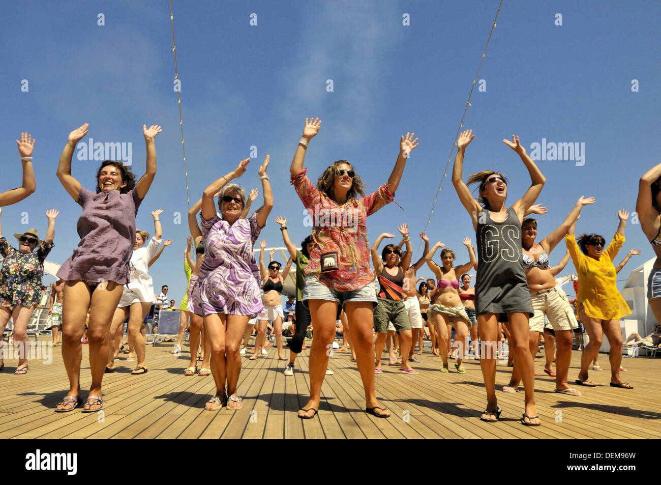 Cruise ship dance deck hi-res stock photography and images - Alamy