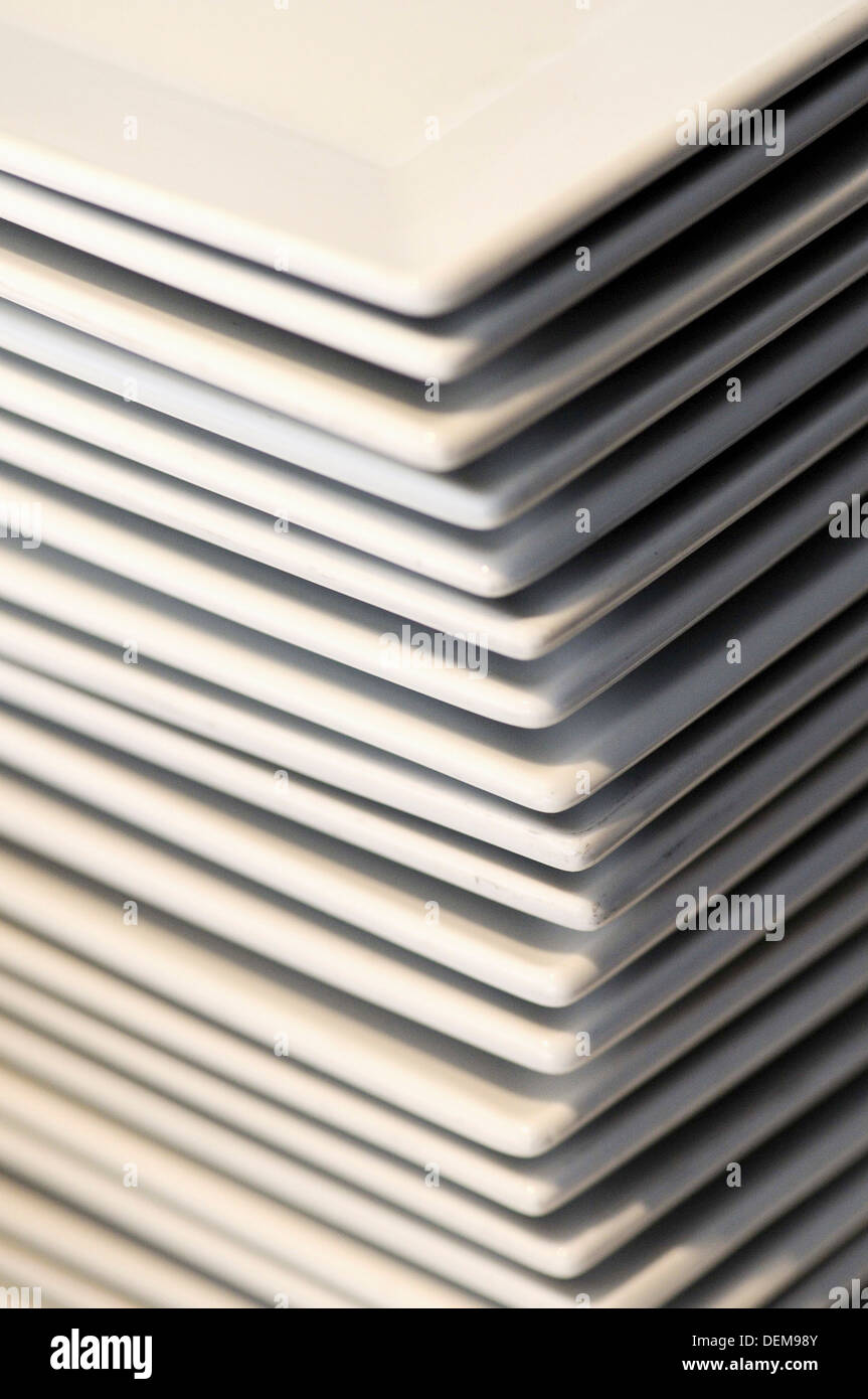 Plates square hi-res stock photography and images - Alamy