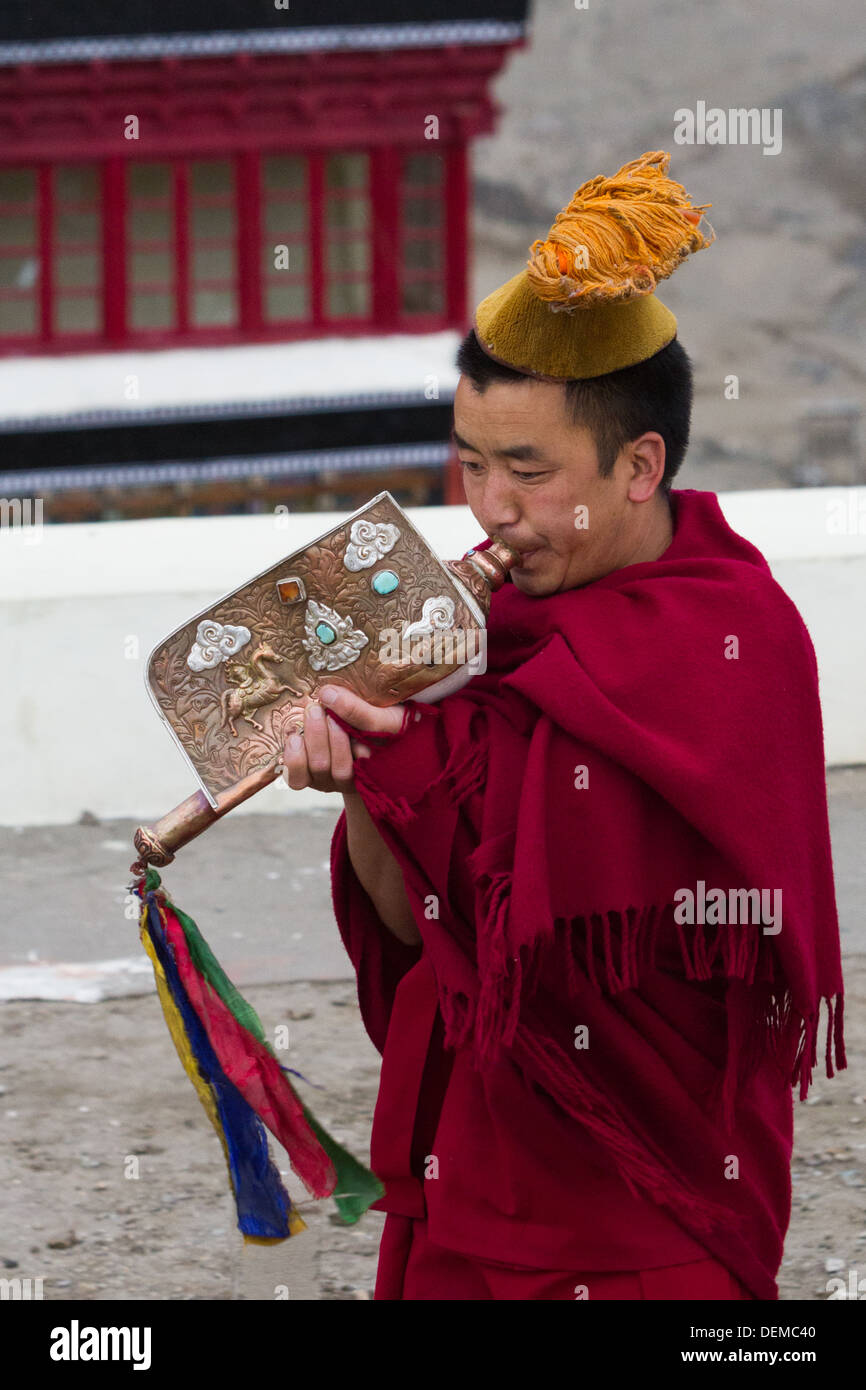 Himalayas monk with horn hi-res stock photography and images - Alamy