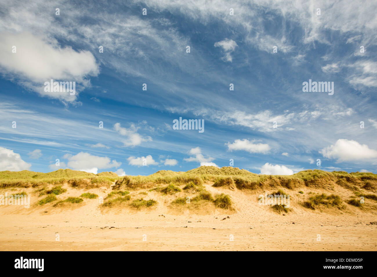 Cornwall coast sand dunes hi-res stock photography and images - Alamy