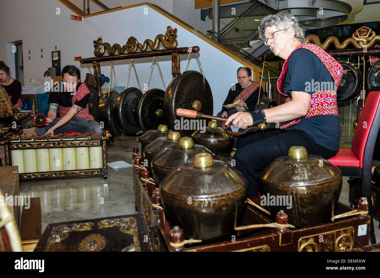 Percussion instruments hi-res stock photography and images - Alamy