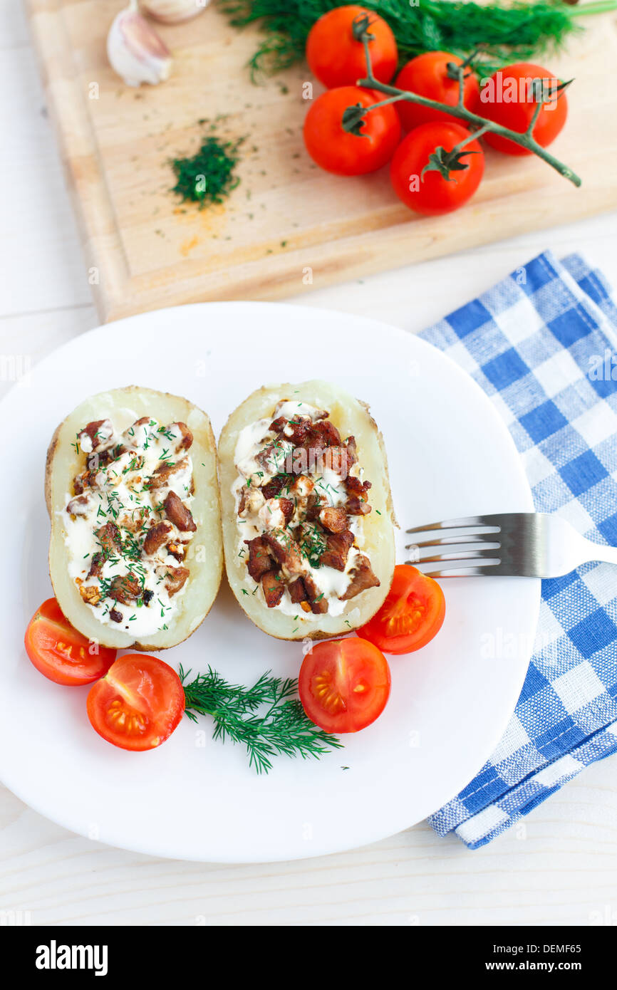 Half jacket potato hi-res stock photography and images - Alamy