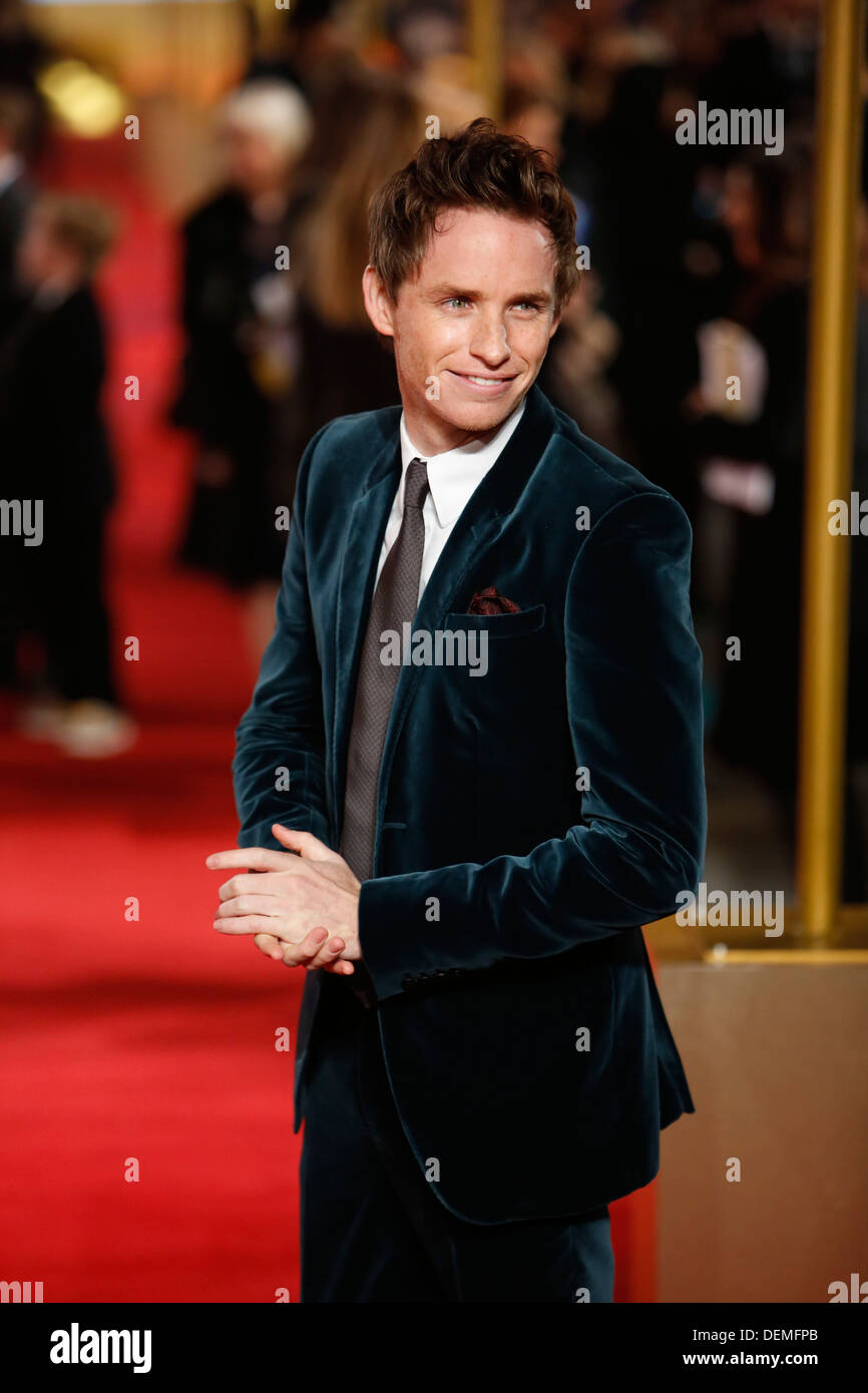 British actor/cast member, Eddie Redmayne arrives for the world ...