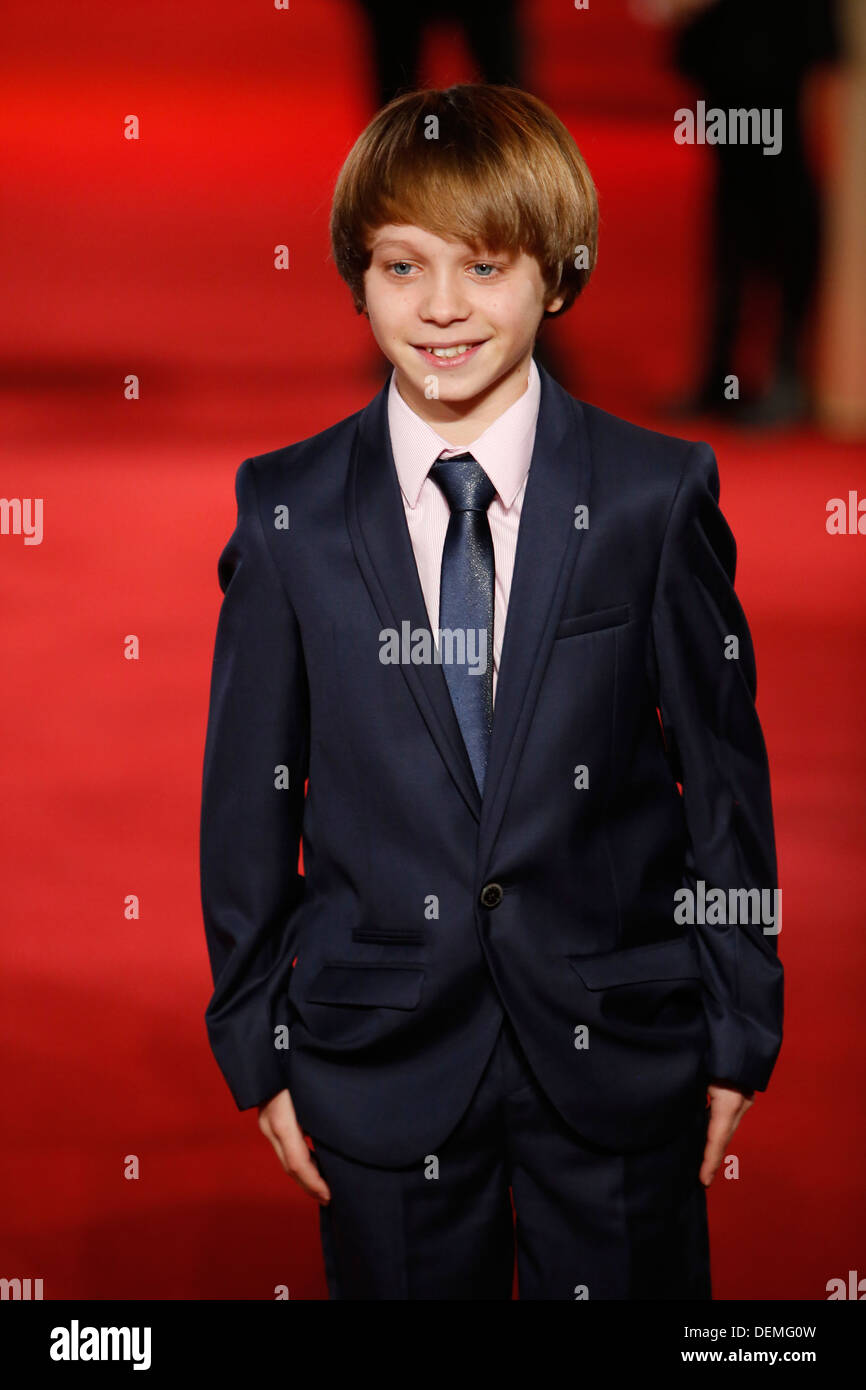 Daniel Huttlestone attends the 'Les Miserables' World Premiere at the ...