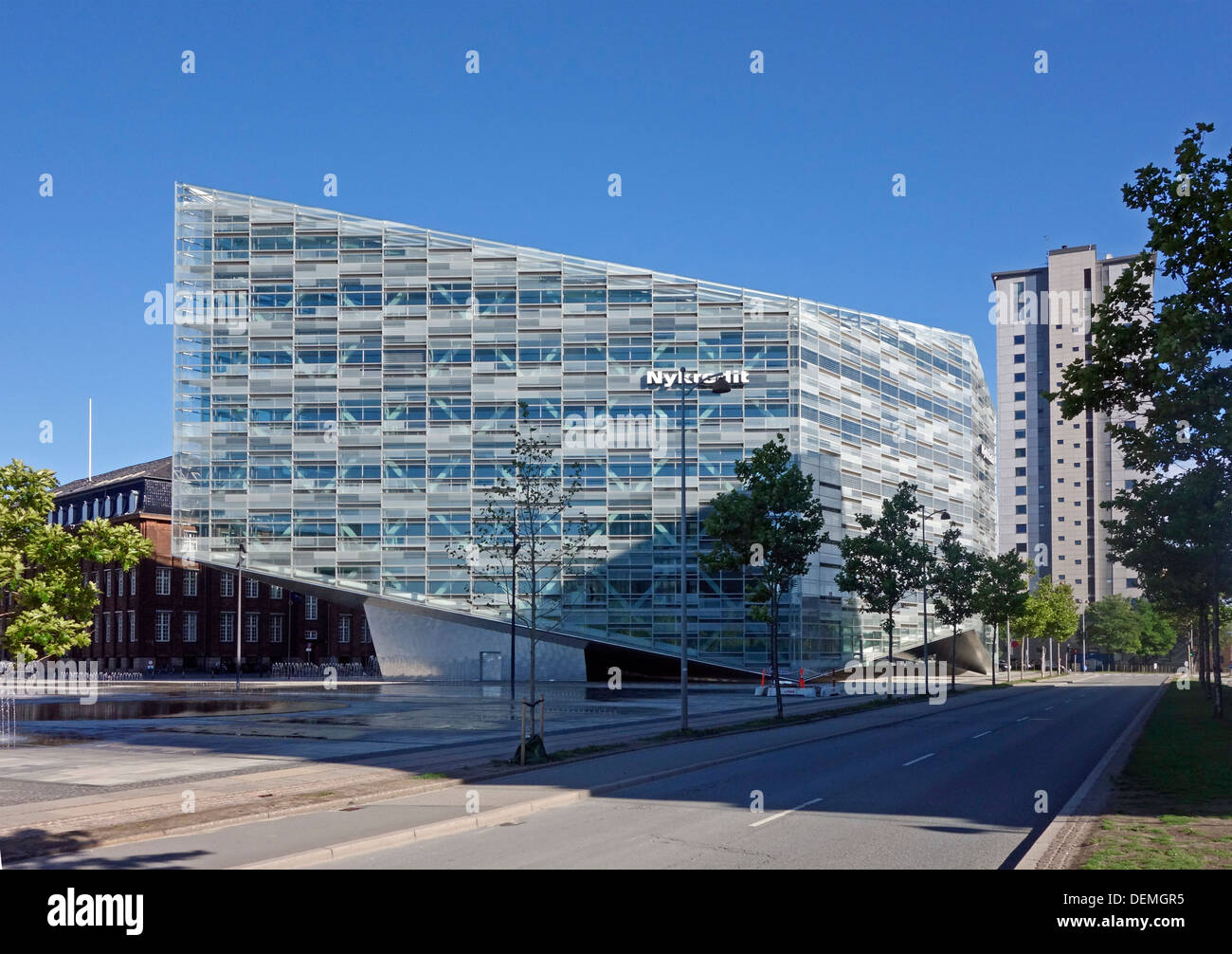 New Nykredit headquarters building called the Crystal (Krystallen) in ...