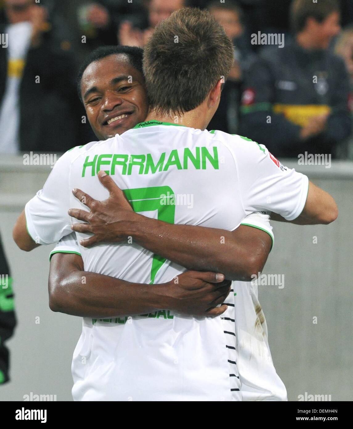 Moenchengladbach, Germany. 20th Sep, 2013. Moenchengladbach's Raffael cheers after his 2-0 goal ...