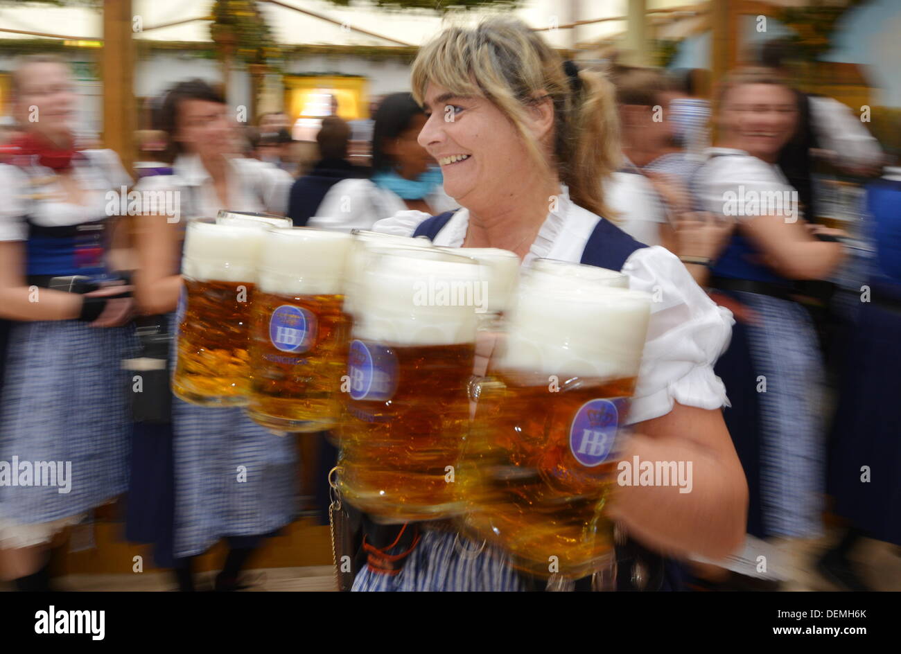 Oktoberfest waitress 2013 hi-res stock photography and images - Alamy