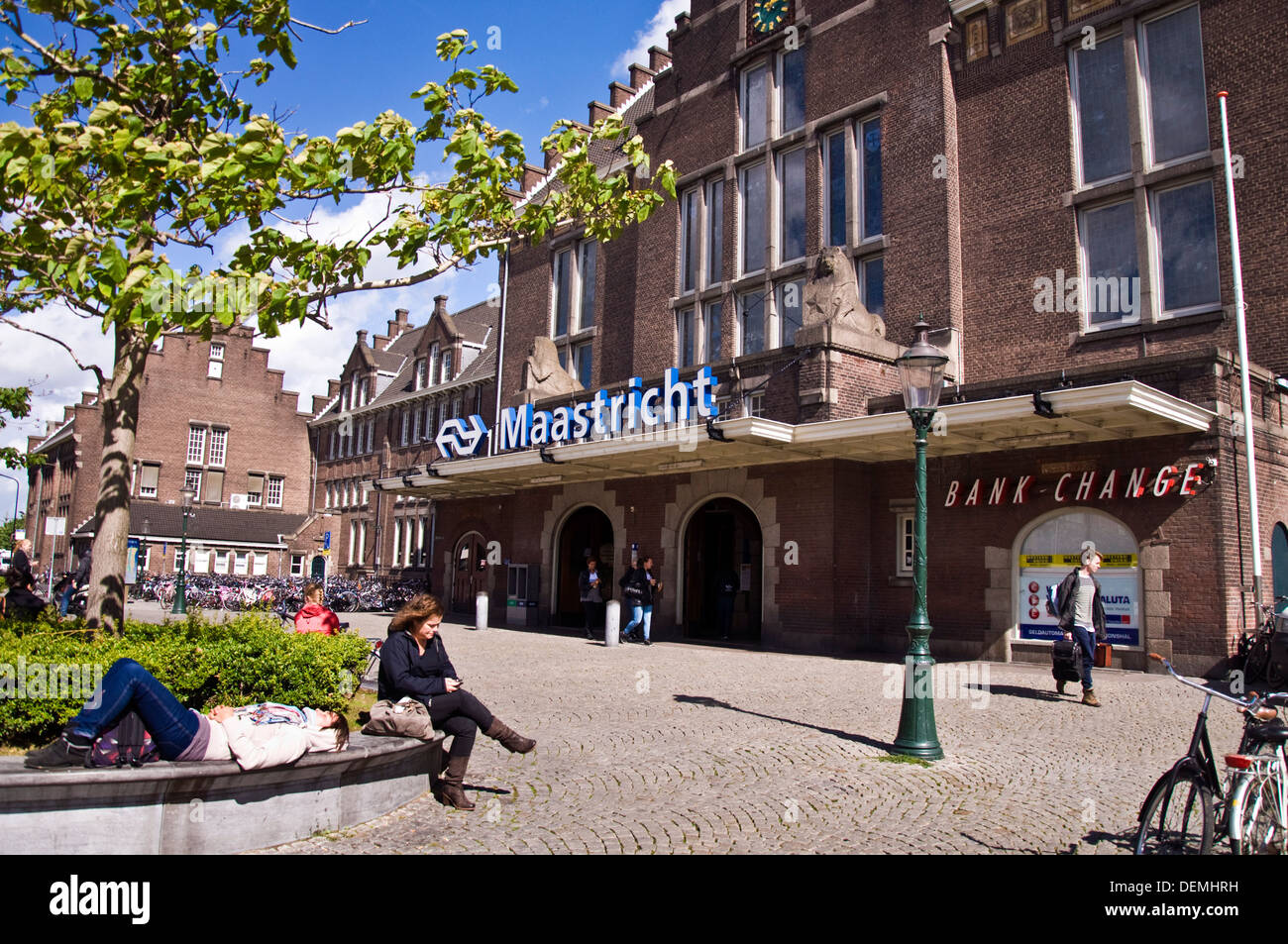 Maastricht Railway Station Holland Netherlands Stock Photo - Alamy