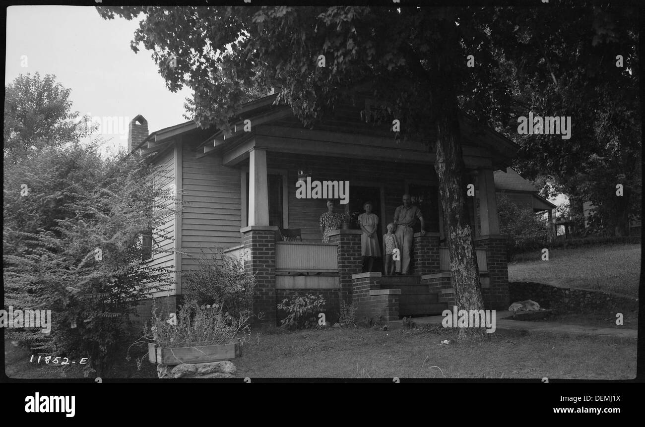 Dailey family hi-res stock photography and images - Alamy