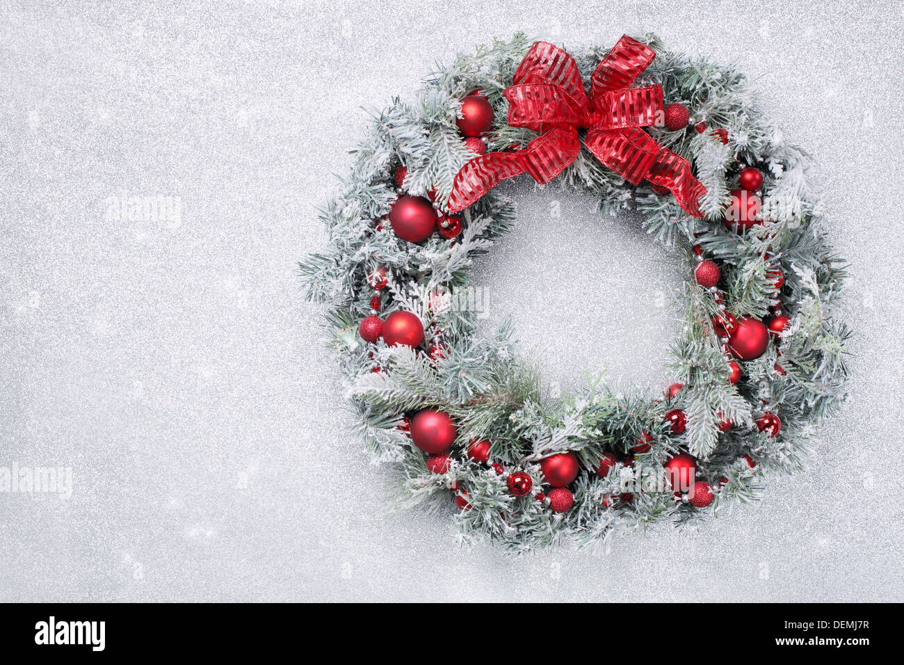 Silver bow on fir hi-res stock photography and images - Alamy