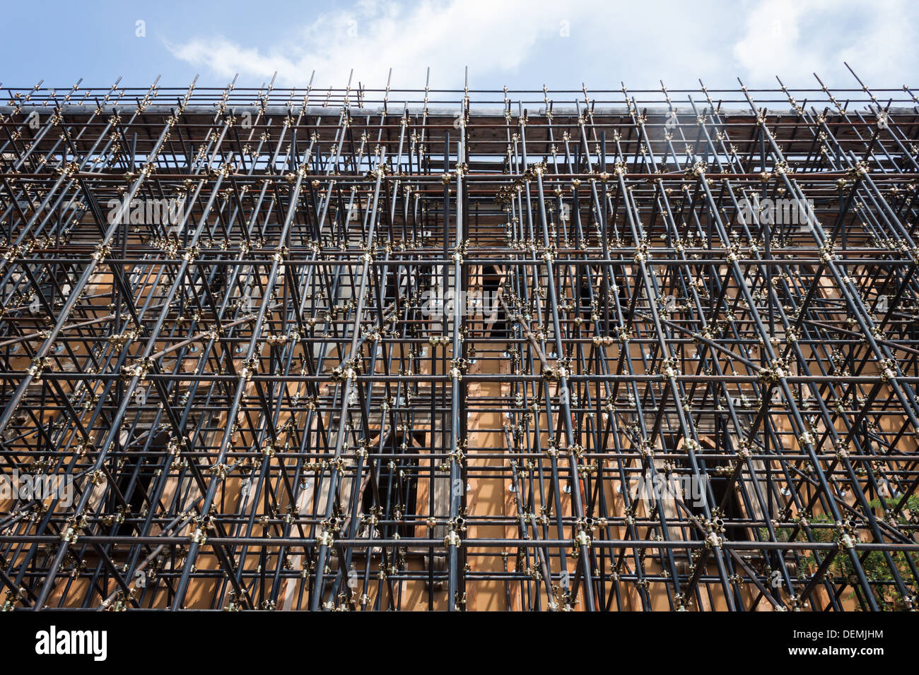 Shoring up hi-res stock photography and images - Alamy