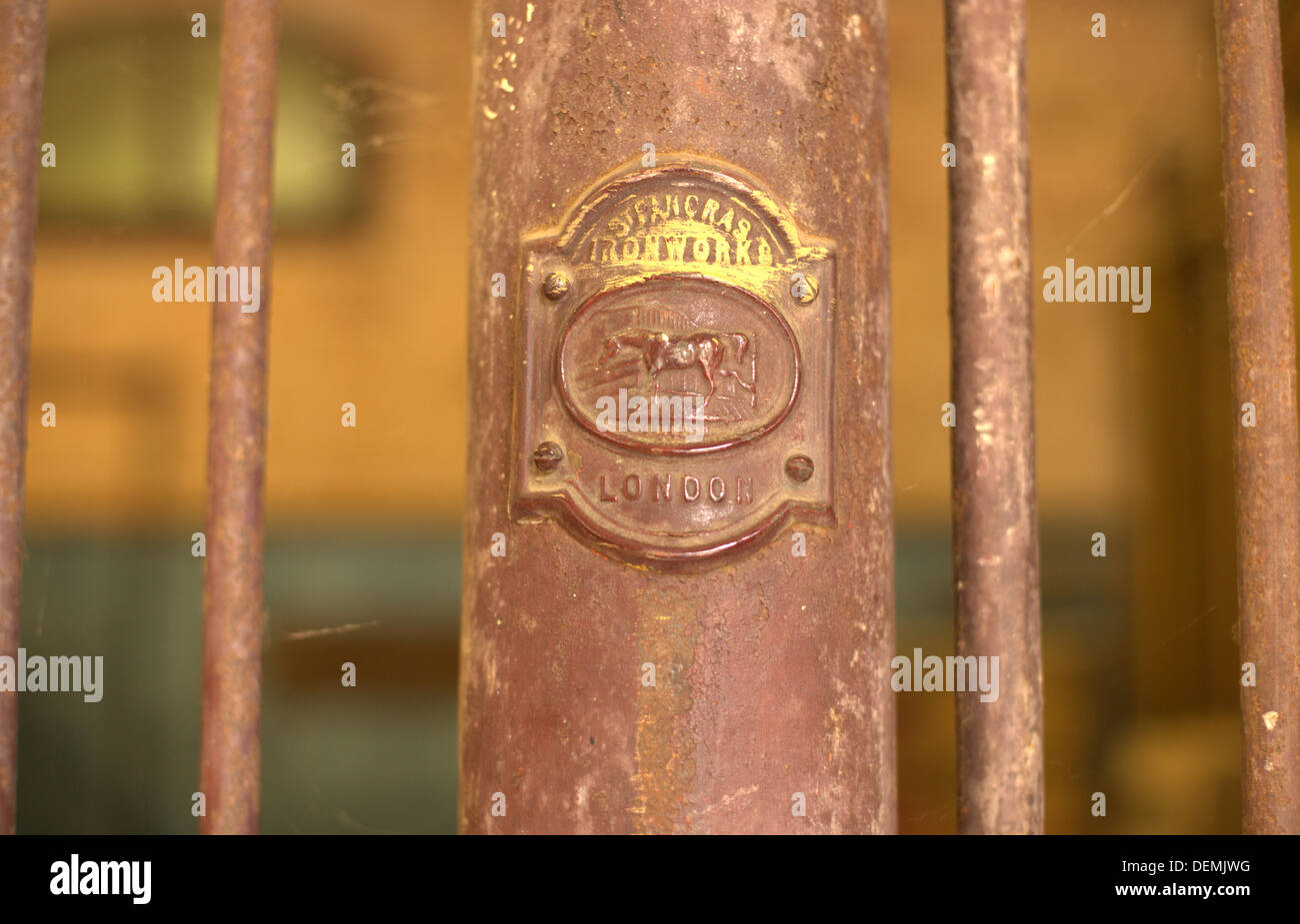 Victorian ironwork hi-res stock photography and images - Alamy