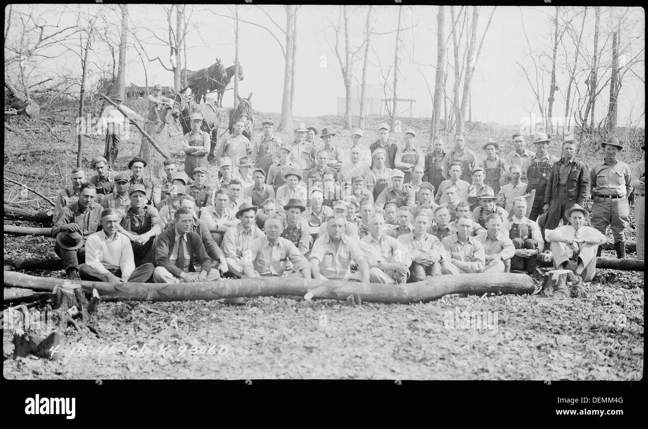 Reservoir Clearance Unit, group photo - 281081 Stock Photo - Alamy