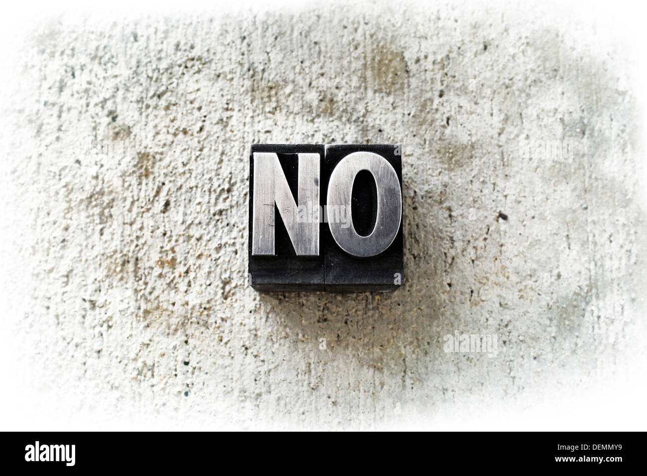 The word "NO" written in old vintage letterpress type Stock Photo - Alamy